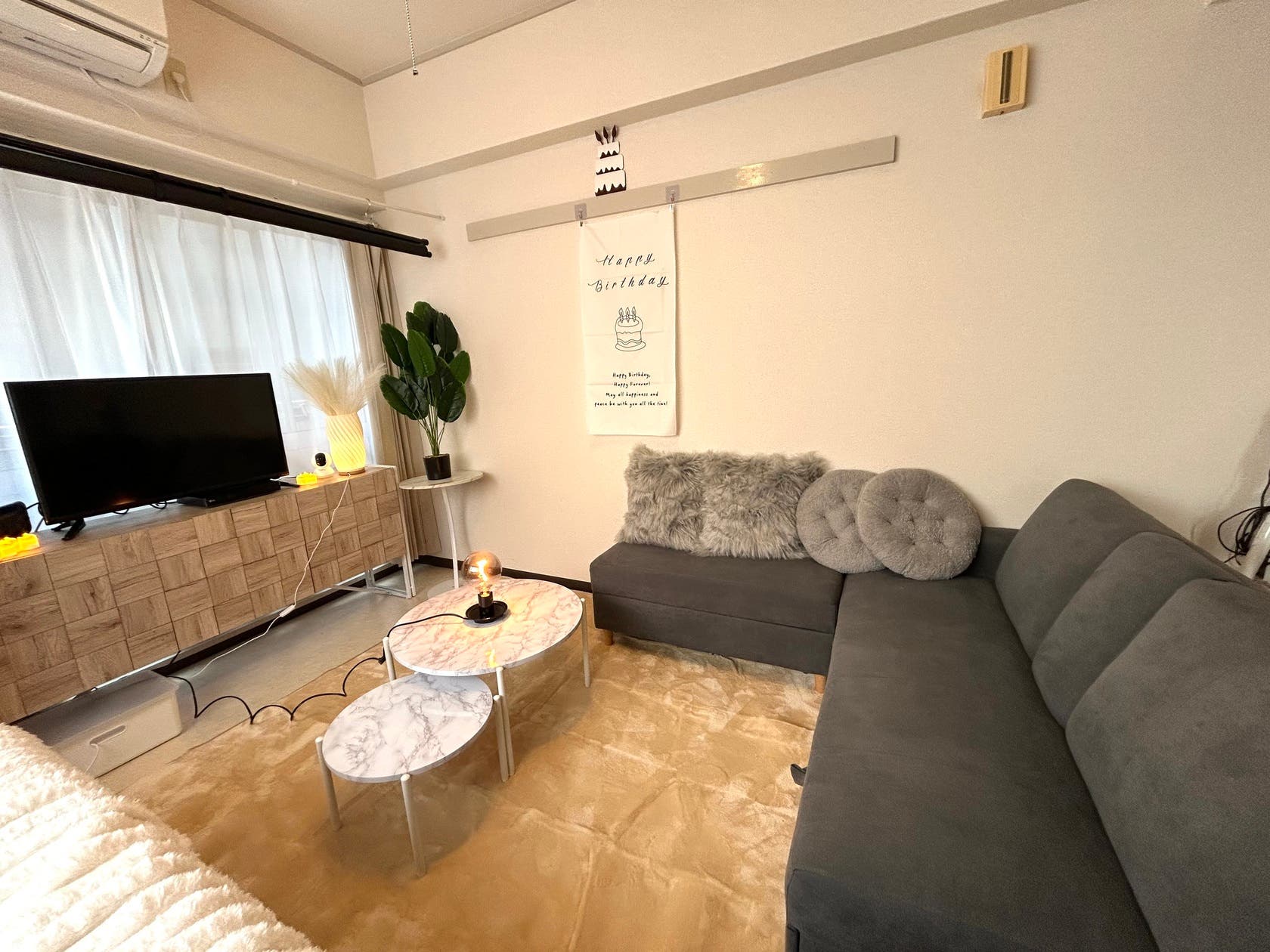 ✨地域最安値✨石川町5分🚶ママ会✨デート👫女子会❤️誕生日会🎂推し会🌹120インチプロジェクタの写真9