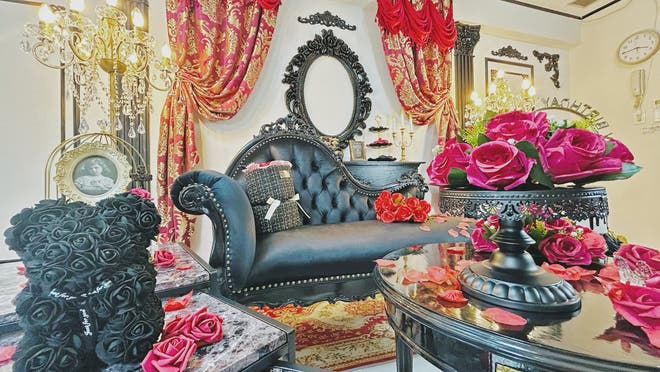 【移転のため2025年11月30日まで!!】天神・大名/💜黒×ゴシック×姫系撮影スタジオ💜/推し活/生誕祭/コスプレの写真4