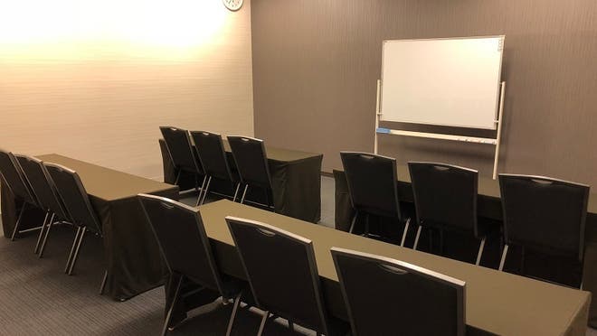 【TKP大宮駅西口カンファレンスセンター】ミーティングルーム5Bの写真1