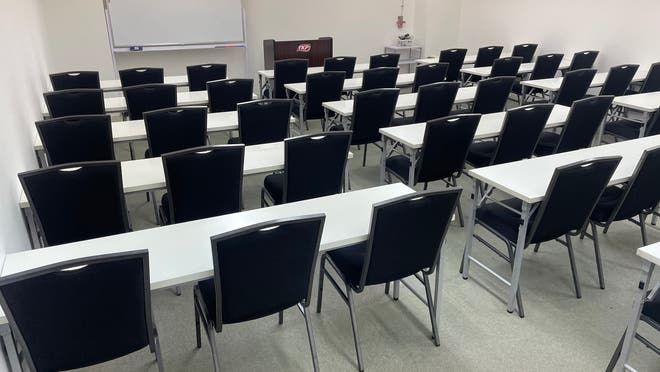 【TKP神田ビジネスセンター】カンファレンスルーム603の写真1