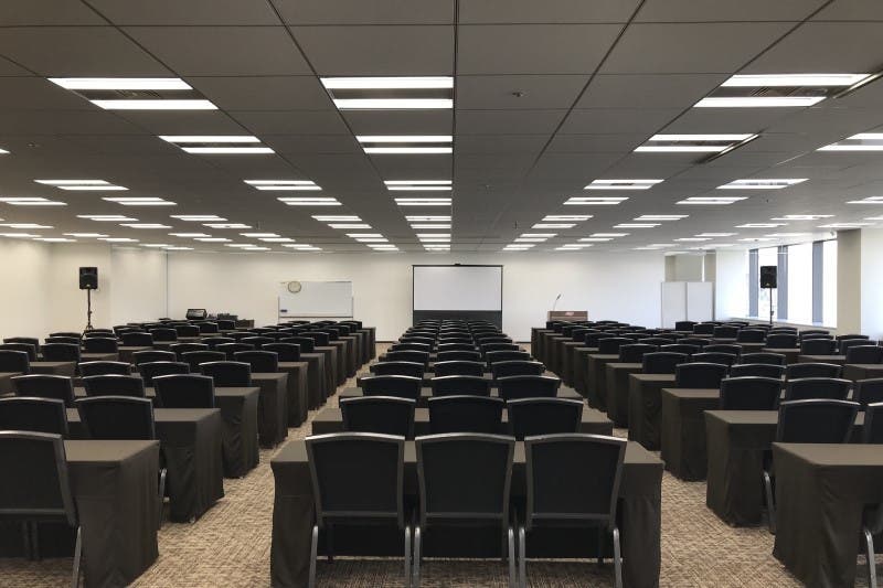 【TKP赤坂カンファレンスセンター】ホール13E（半面）の写真1