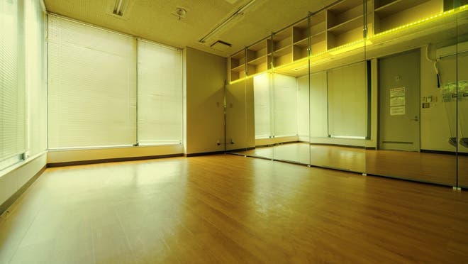 ⭐️少人数にオススメ/久留米市最安値級の価格です⭐️♦︎西鉄久留米駅徒歩1分♦︎ダンスができるレンタルスタジオ【24時間営業】の写真10