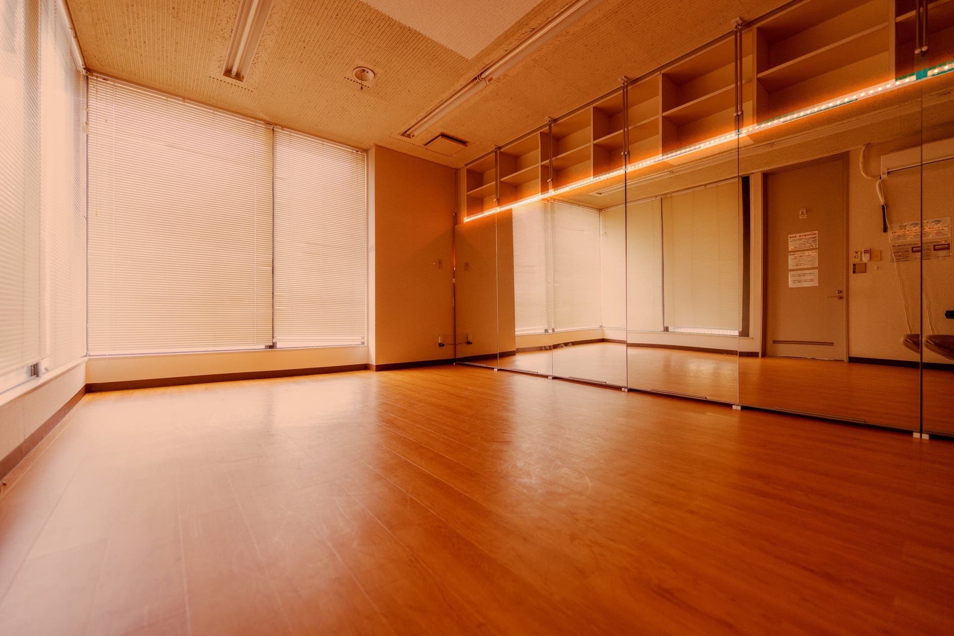 ⭐️少人数にオススメ/久留米市最安値級の価格です⭐️♦︎西鉄久留米駅徒歩1分♦︎ダンスができるレンタルスタジオ【24時間営業】の写真13