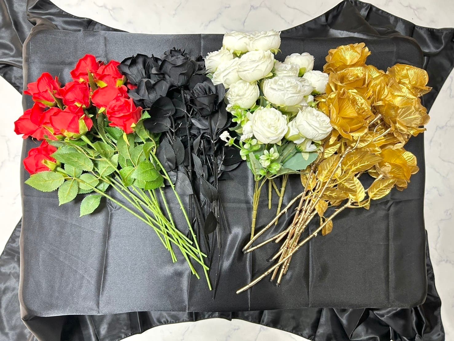 撮影小物 （ブーケ、花、花びら）の画像1