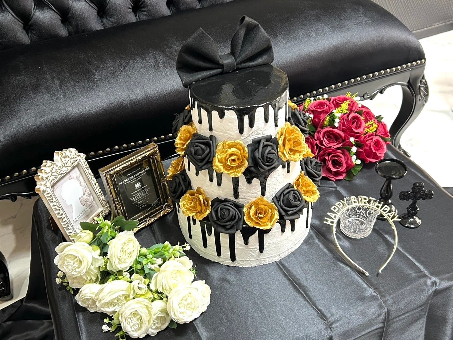 撮影小物（３段ケーキ、燭台、LEDライト、３段スタンド、鳥かごスタンド、黒電話）の画像3