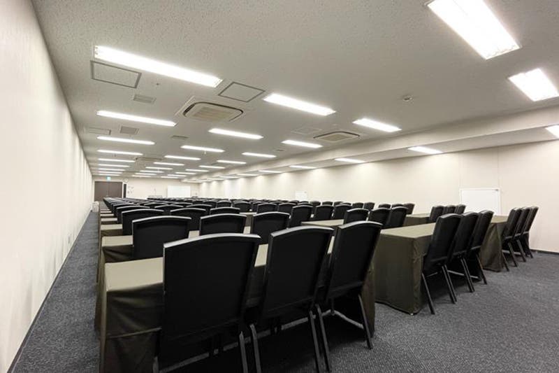 【TKP横浜駅西口カンファレンスセンター】ホールAの写真1