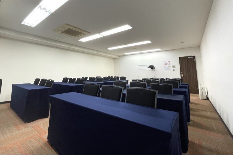 【TKP札幌ビジネスセンター赤れんが前】カンファレンスルーム5Bの写真1