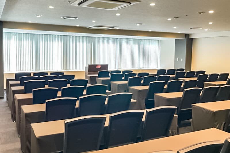 【TKP東京駅カンファレンスセンター】カンファレンスルーム10Bの写真1