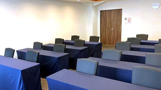 【TKP大阪御堂筋カンファレンスセンター】ミーティングルーム6Iの写真1