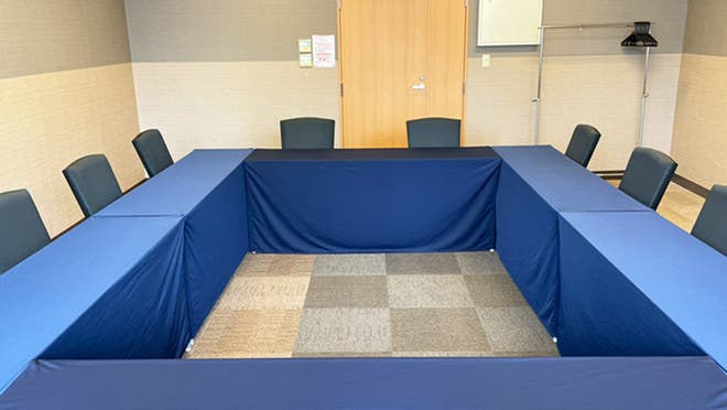 【TKP大阪御堂筋カンファレンスセンター】ミーティングルーム8Fの写真1