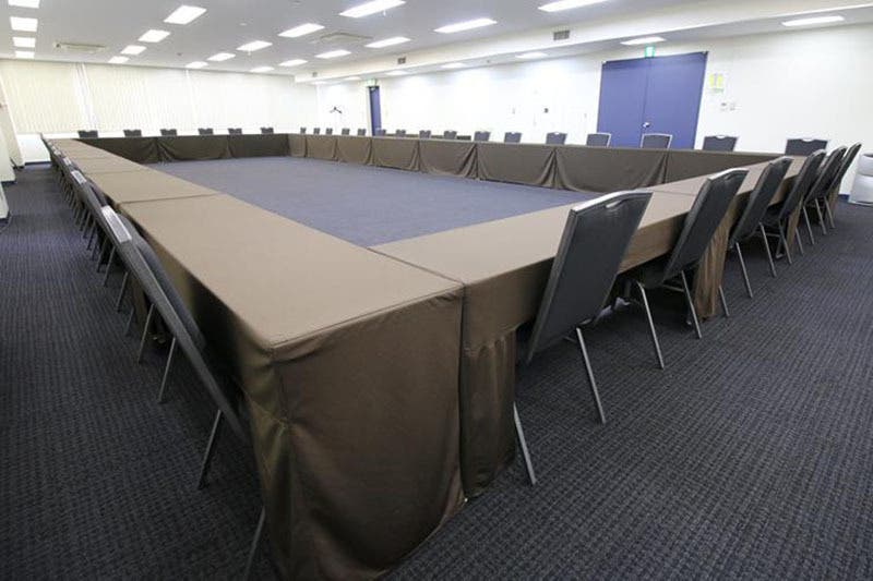 【TKP横浜会議室】ホール6Aの写真1