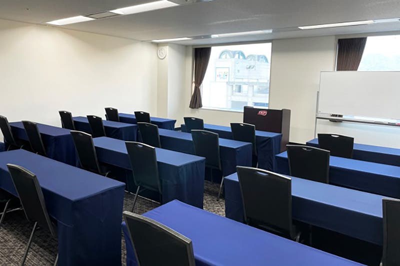 【TKP小倉駅前カンファレンスセンター】第3会議室の写真1