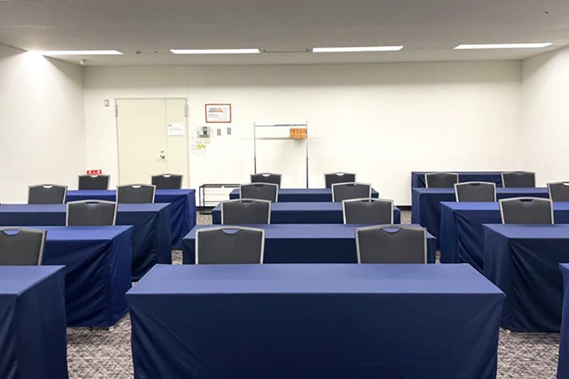 【TKP小倉駅前カンファレンスセンター】第4会議室の写真1