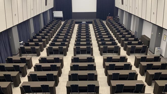 【TKP市ヶ谷カンファレンスセンター】大ホールの写真1