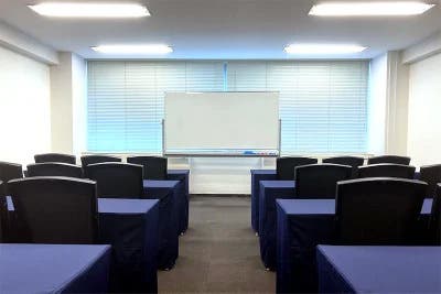 【TKP新大阪ビジネスセンター】ミーティングルーム3Dの写真1