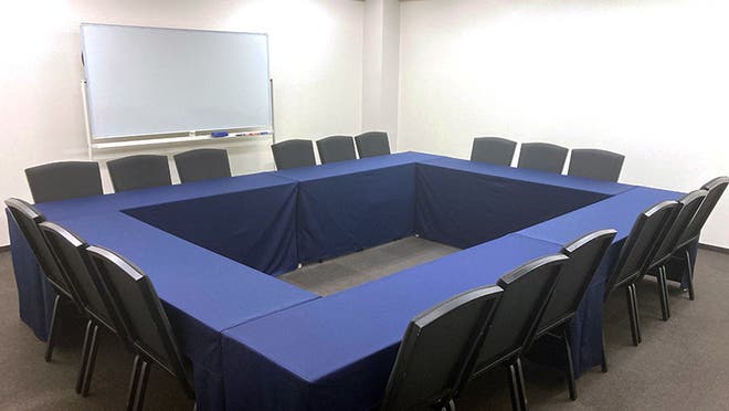 【TKP新大阪ビジネスセンター】ミーティングルーム3Fの写真1