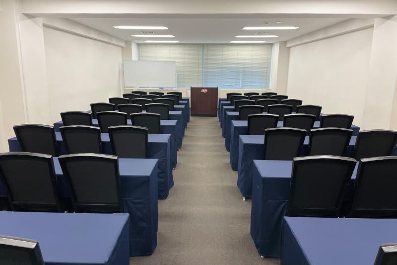 【TKP新大阪ビジネスセンター】カンファレンスルーム4Bの写真1