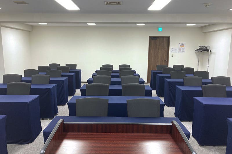 【TKP新大阪ビジネスセンター】カンファレンスルーム4Dの写真1