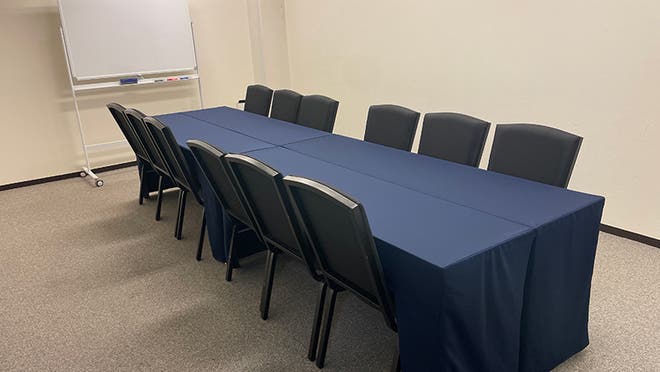 【TKP新大阪ビジネスセンター】ミーティングルーム4Jの写真1