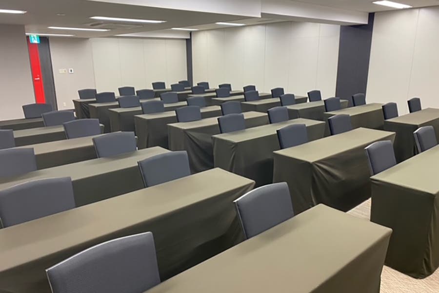 【TKP新宿西口カンファレンスセンター】カンファレンスルーム8Bの写真1