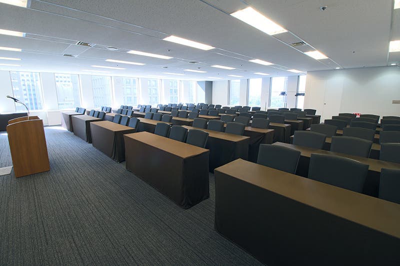 【TKP新橋カンファレンスセンター】ホール10Aの写真1