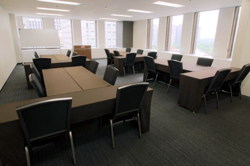 【TKP新橋カンファレンスセンター】カンファレンスルーム12Aの写真1