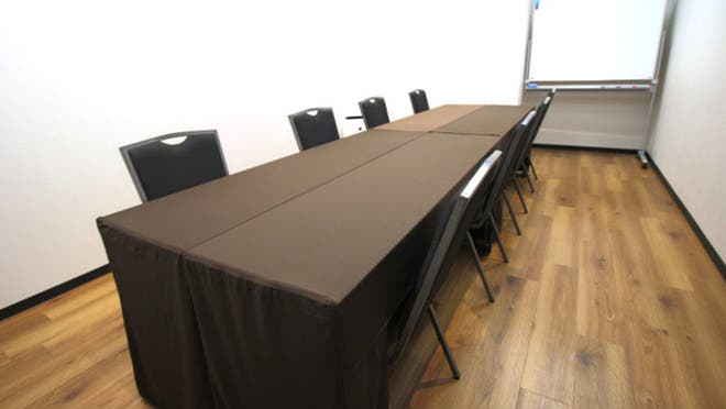 【TKP新橋カンファレンスセンター】ミーティングルーム13Qの写真1