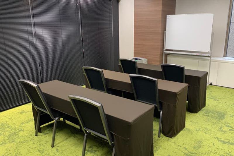 【TKP新橋カンファレンスセンター】ミーティングルーム13Sの写真1