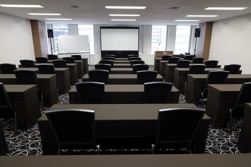 【TKP新橋カンファレンスセンター】カンファレンスルーム15Bの写真1