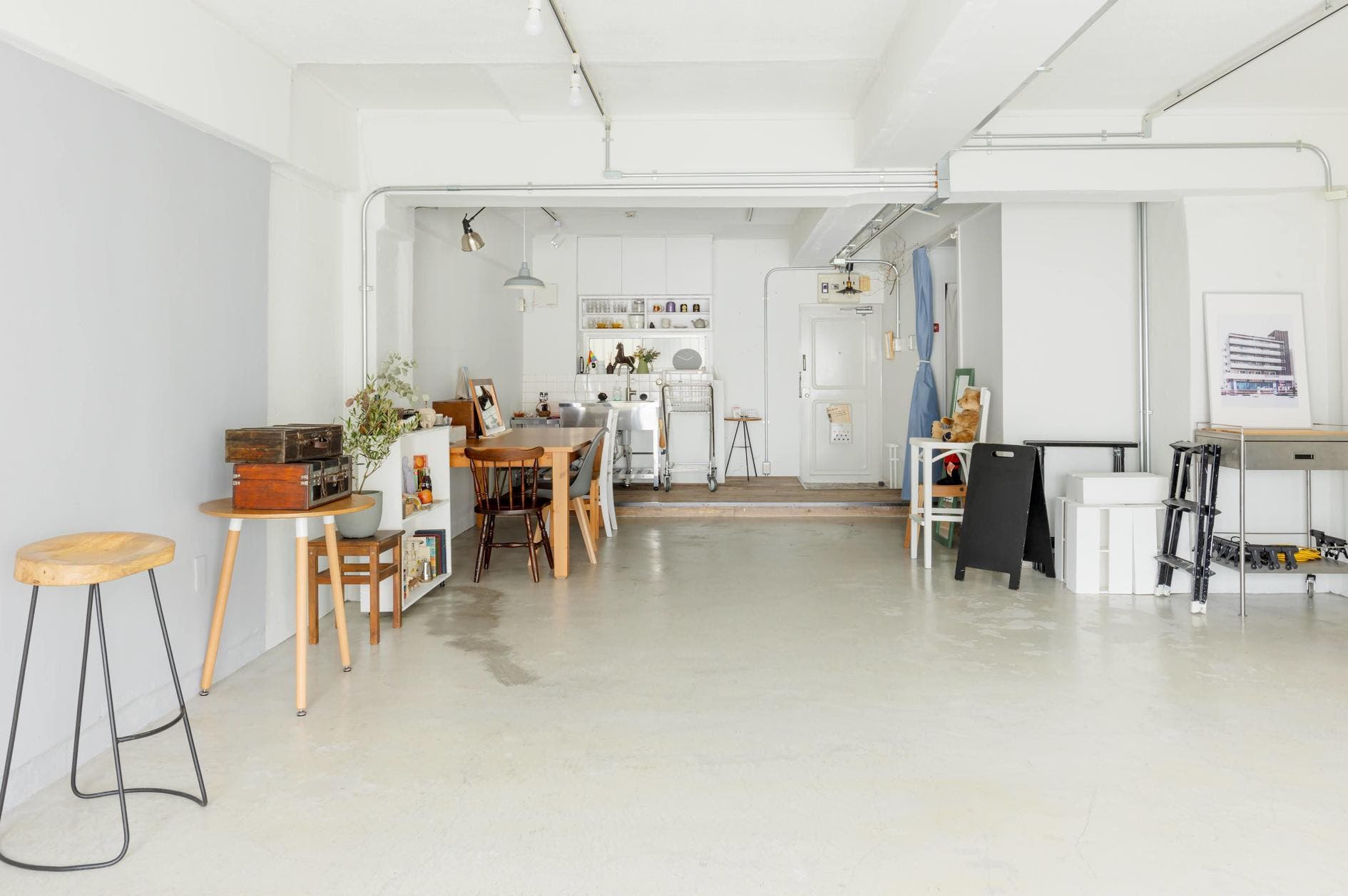 【秋葉原駅から徒歩６分】築60年のレトロモダンな完全個室/最大20人/Wifi/プロジェクター/ワークショップにオススメの写真14