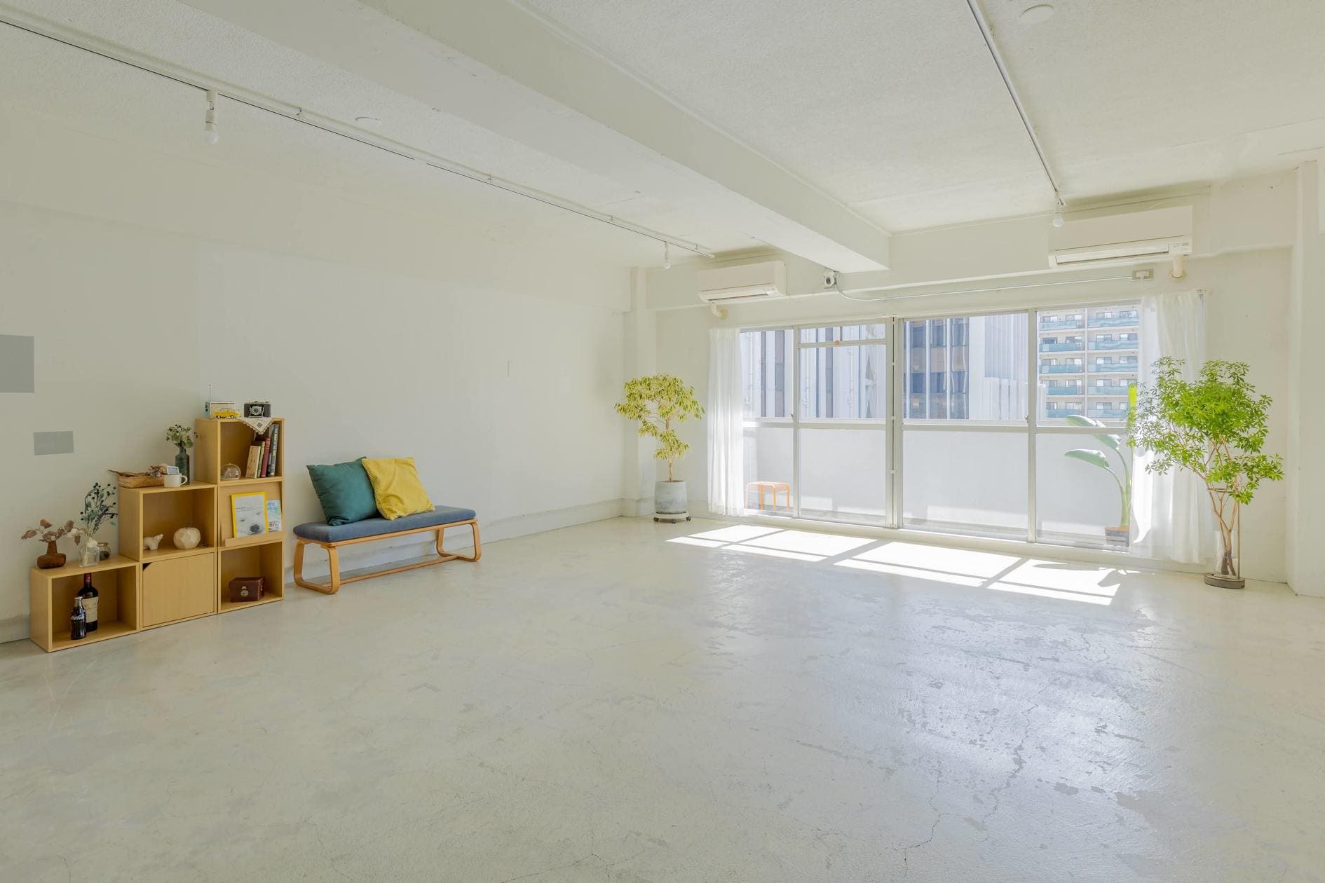 【秋葉原駅から徒歩６分】築60年のレトロモダンな完全個室/最大20人/Wifi/プロジェクター/ワークショップにオススメの写真4