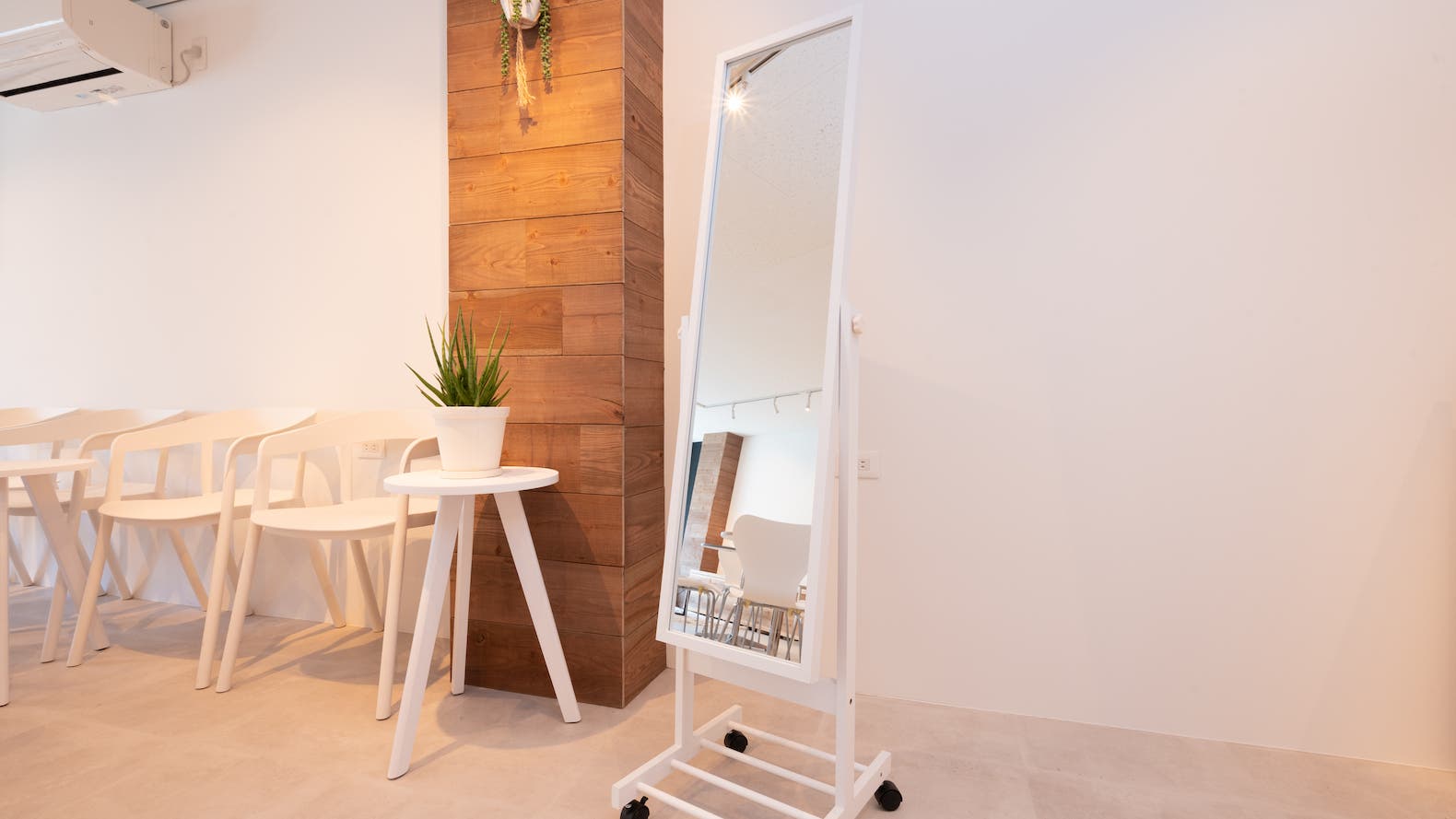 スペモ/心斎橋駅3分/大迫力プロジェクター/ビジネス/会議/セミナー/イベント/撮影/懇親会/説明会/659_Seed心斎橋の写真23