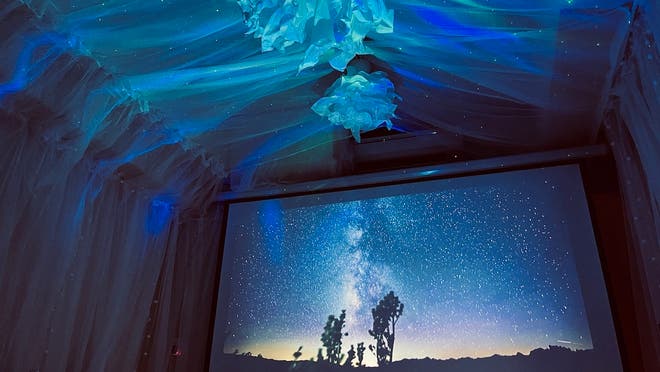 スペモ🌟クリスマス🎄プロジェクター🎬おしゃれ💫撮影📸女子会💖ママ会☕推し活✨️飲み会🍻660_ラフィネ梅田の写真15