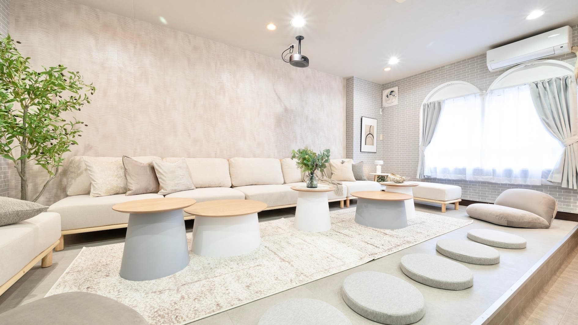 スペモ🏡クリスマス🎄三宮駅30秒🚃24H🛋100㌅大画面スクリーン🎬パーティ・ビジネス🖥️664_Sugar三ノ宮の写真1