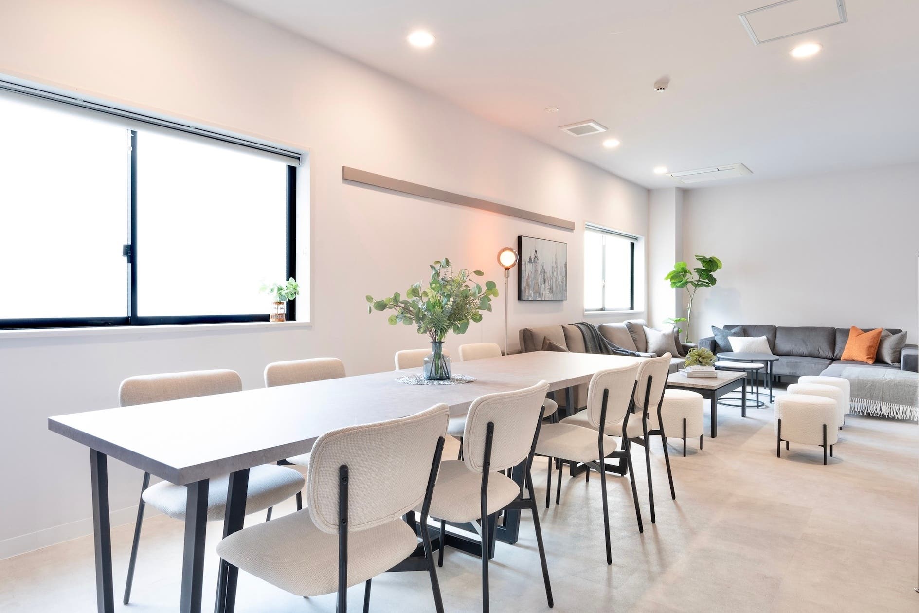 スペモ💫クリスマス🎄京都河原町/烏丸1分🚃100㌅大画面スクリーン🎬パーティ・ビジネスにも🖥️665_Earth河原町の写真1