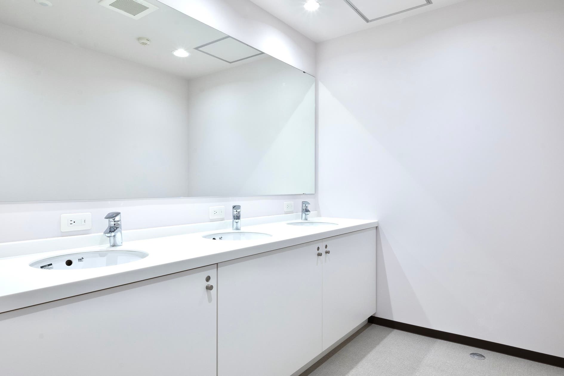 スペモ💫クリスマス🎄京都河原町/烏丸1分🚃100㌅大画面スクリーン🎬パーティ・ビジネスにも🖥️665_Earth河原町の写真22