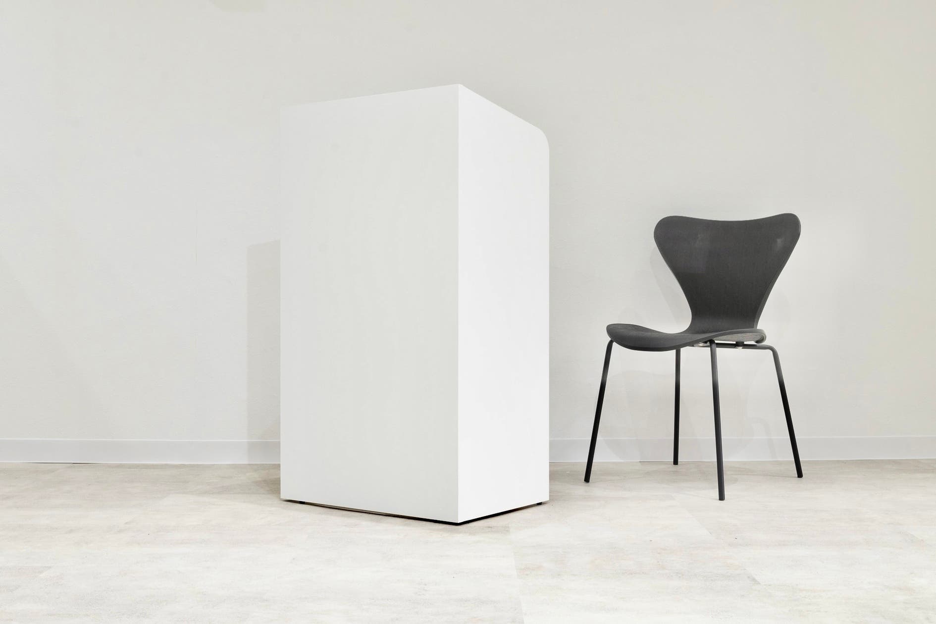 スペモ✨️【新大阪駅４分】最大40名/超高速NURO光/プロジェクター/マイク/モニタ/持込飲食🍴666_SMILE会議室新大阪の写真22