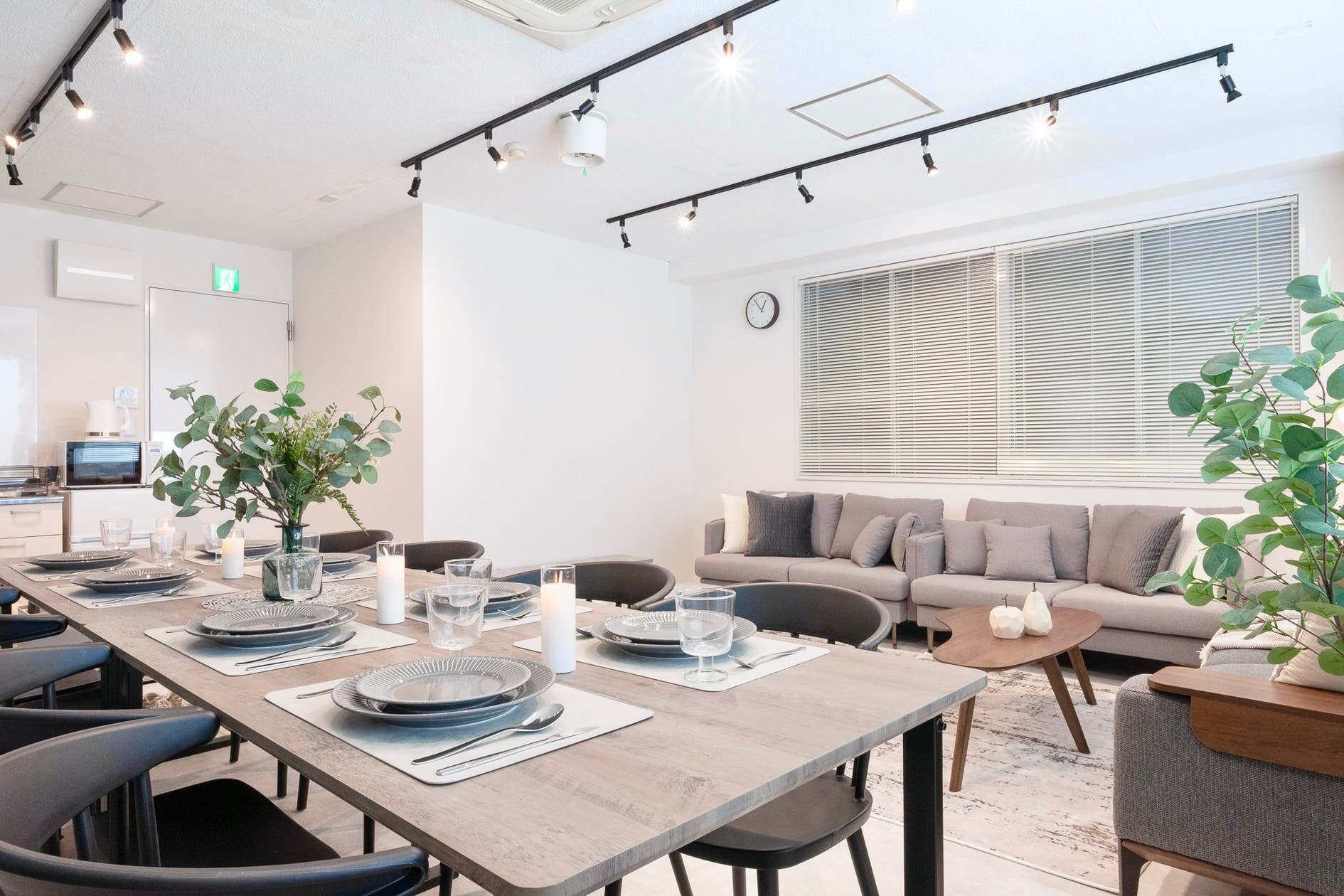 スペモ✨️忘年会🍺水道橋駅１分🚃最大22名🛋100㌅大画面スクリーン🎬パーティ・ビジネスにも💯667_アクア水道橋の写真6