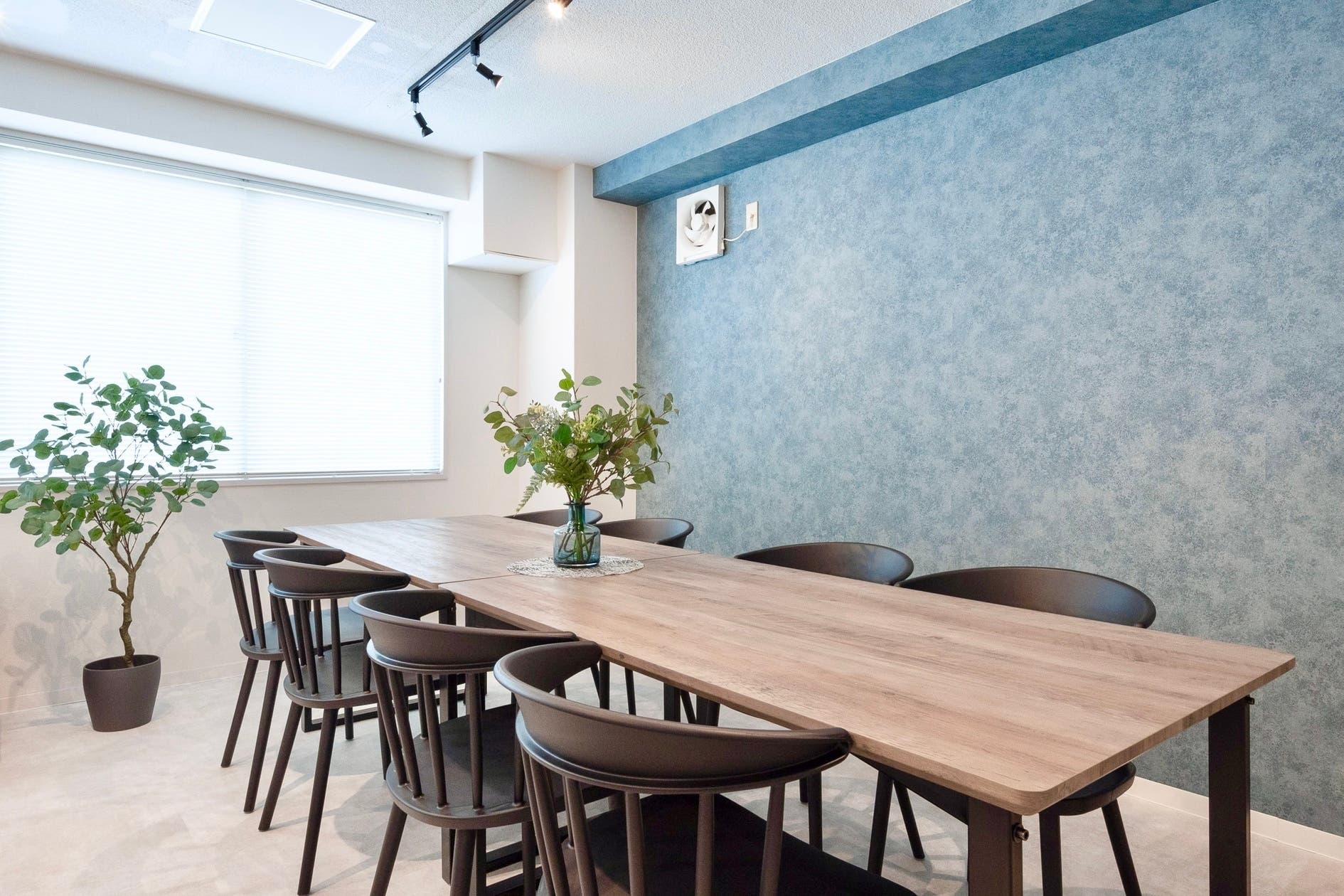 スペモ✨️忘年会🍺水道橋駅１分🚃最大22名🛋100㌅大画面スクリーン🎬パーティ・ビジネスにも💯667_アクア水道橋の写真16