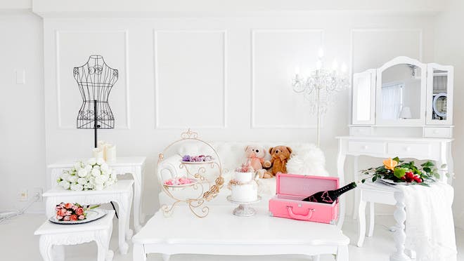 白家具×アンティーク👑推し活🌈白スタジオ🌙メイク&更衣室完備💄撮影機材無料💡誕生日会🍰 女子会OK🌷の写真11