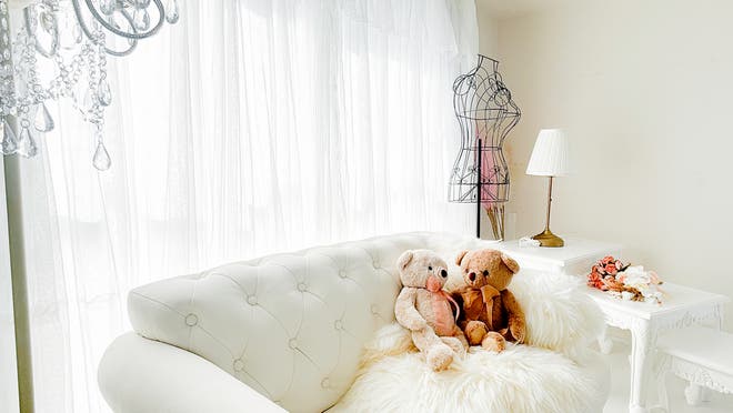 白家具×アンティーク👑推し活🌈白スタジオ🌙メイク&更衣室完備💄撮影機材無料💡誕生日会🍰 女子会OK🌷の写真12