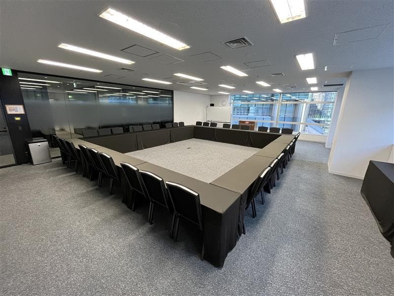 【TKP新橋汐留カンファレンスセンター】カンファレンスルーム4Aの写真1