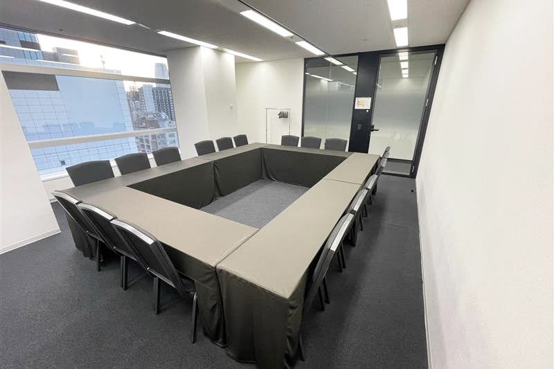 【TKP新橋汐留カンファレンスセンター】ミーティングルーム10Dの写真1