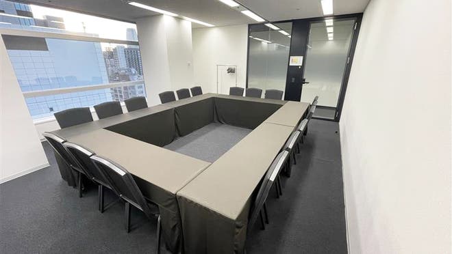 【TKP新橋汐留カンファレンスセンター】ミーティングルーム10Dの写真1