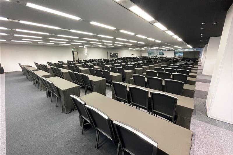 【TKP新橋汐留カンファレンスセンター】ホール11の写真1