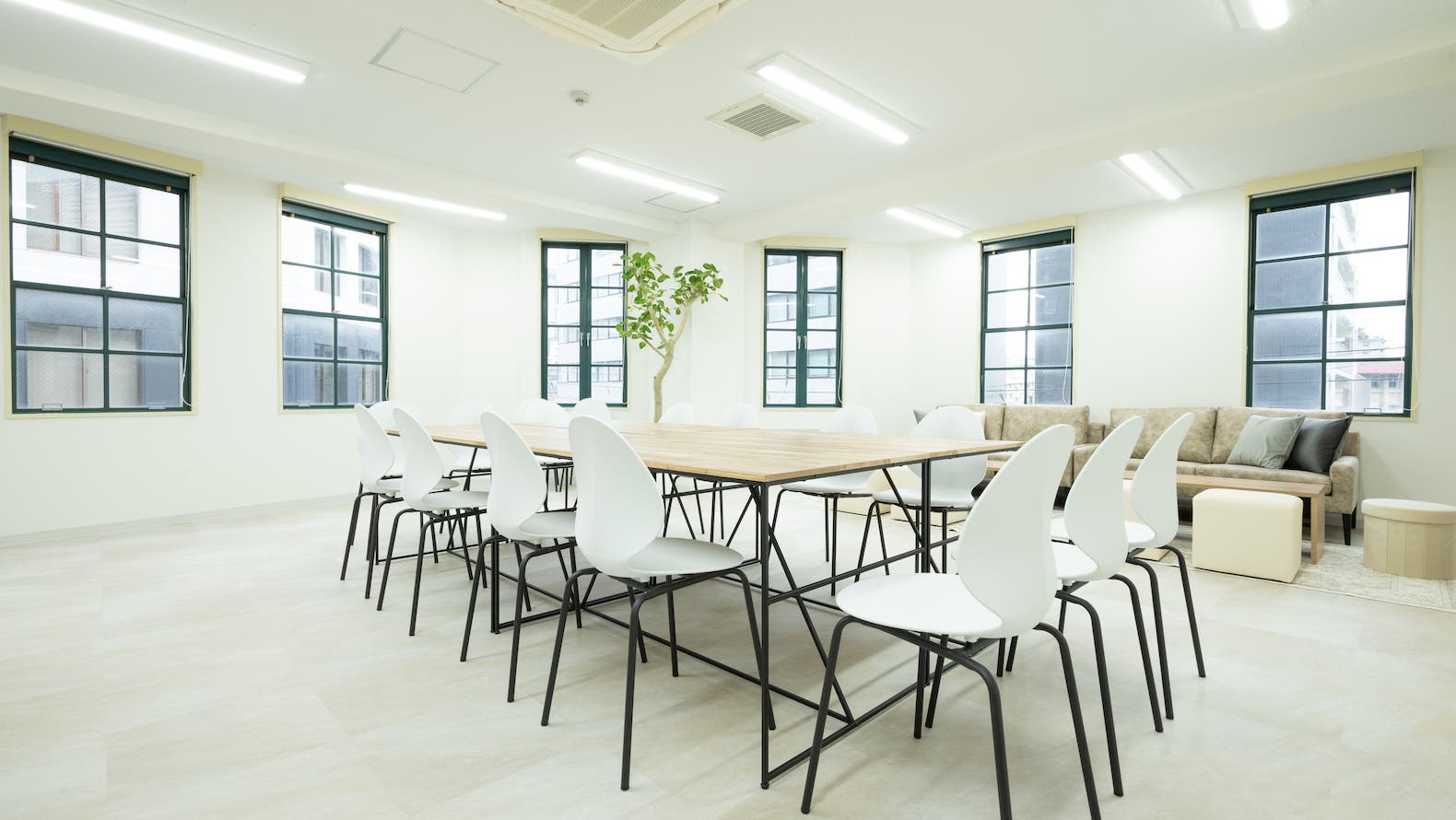 スペモ🏠️クリスマス🎄京橋駅1分🚃巨大プロジェクター🎥オフ会🎊イベント🎉撮影📸ビジネス✨️会議.821_Biz京橋の写真5