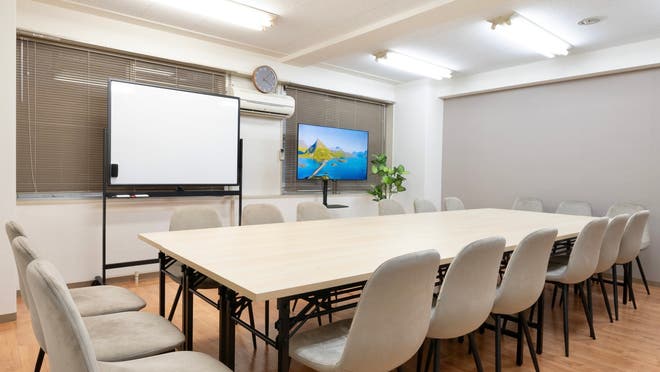 スペモ🏠️【広島駅3分】モニター📺️オフ会🎊イベント🎉撮影📸ビジネス💻️会議👥セミナー✨️680_SMILE会議室広島駅前の写真11