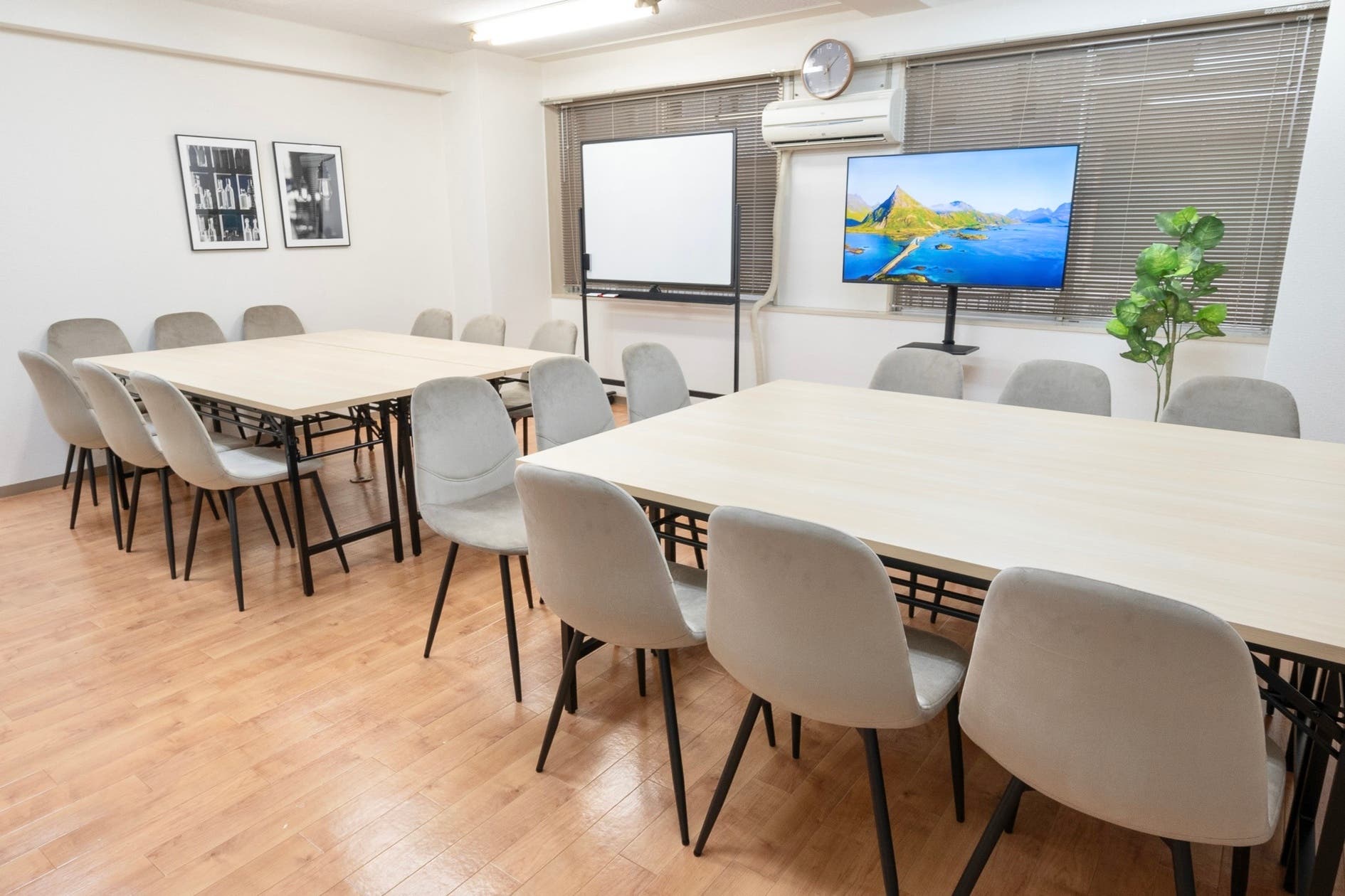 スペモ🏠️広島駅3分🚉モニター📺️イベント🎉撮影📸ビジネス💻️会議👥セミナー✨️680_SMILE会議室広島駅前の写真14