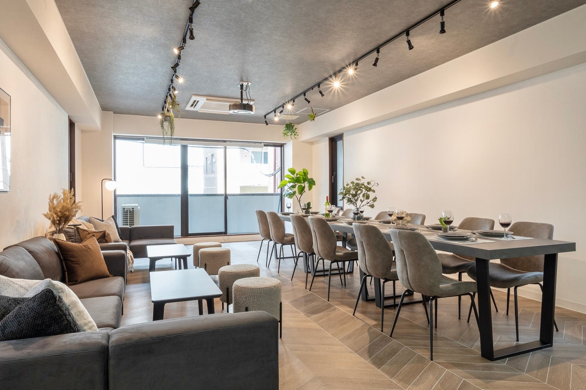 スペモ/忘年会/新宿御苑前駅1分/100㌅プロジェクター/会議/セミナー/撮影/交流会/懇親会/688_グランスター新宿御苑の写真5