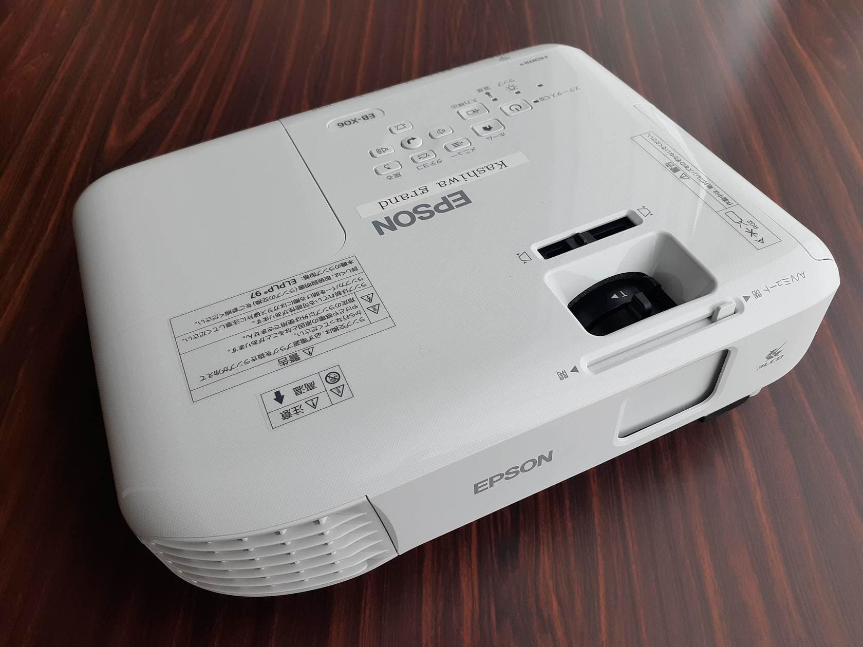 プロジェクターの画像1